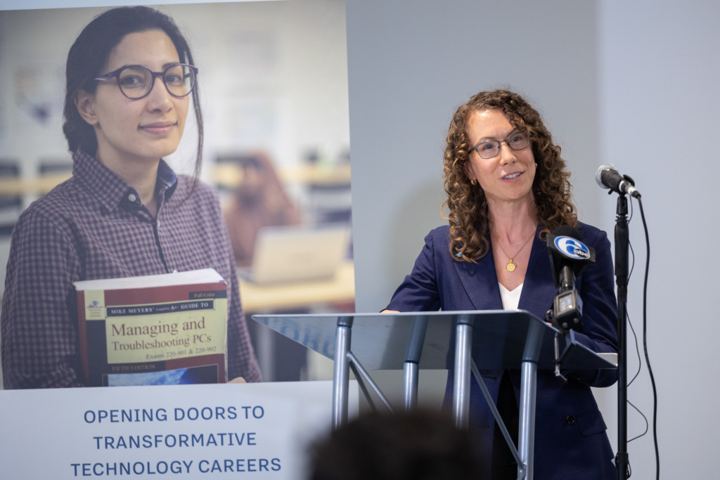 Per Scholas Philadelphia Awarded Grant from The Lenfest Foundation