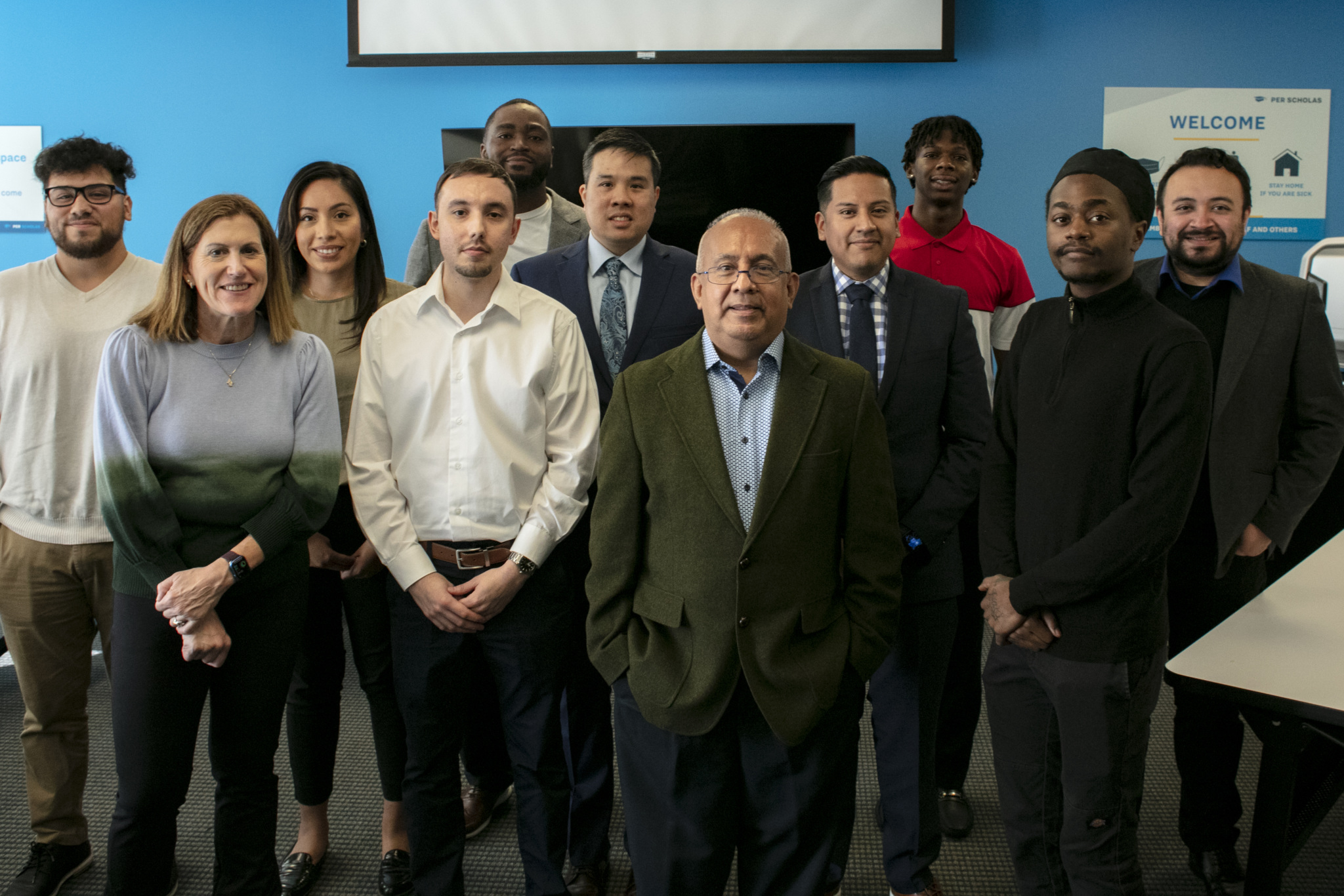 Per Scholas Chicago Celebrates Graduates and Hosts Open House